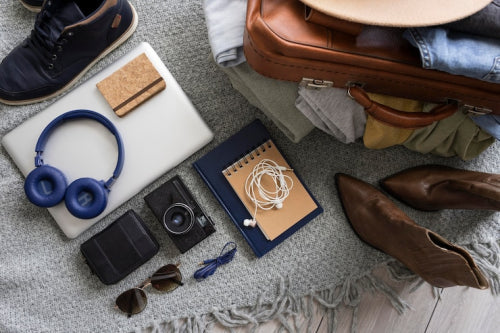 Essential Pieces for a Functional Work Wardrobe – lookingGLASS Lifestyle